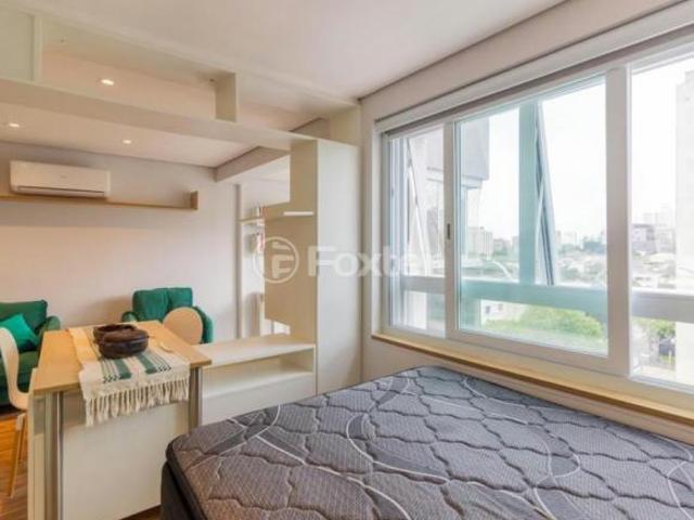 Kitnet / JK / Studio, 1 dormitórios, 30 m², em Pinheiros