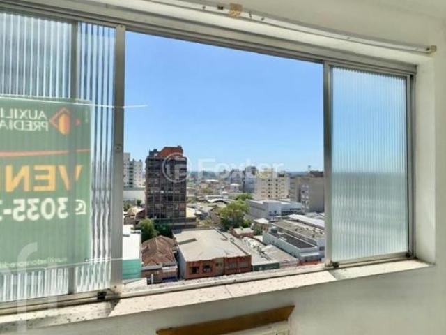 Kitnet / JK / Studio, 1 dormitórios, 32.19 m², em Centro