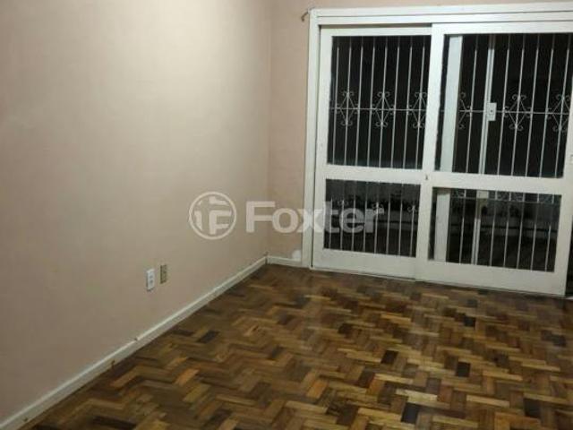 Kitnet / JK / Studio, 1 dormitórios, 32.61 m², em Azenha