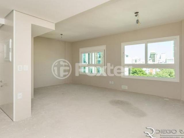 Kitnet / JK / Studio, 1 dormitórios, 33.2 m², em Moinhos de Vento