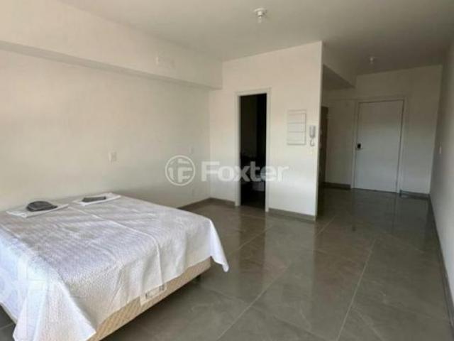 Kitnet / JK / Studio, 1 dormitórios, 33.59 m², em Glória
