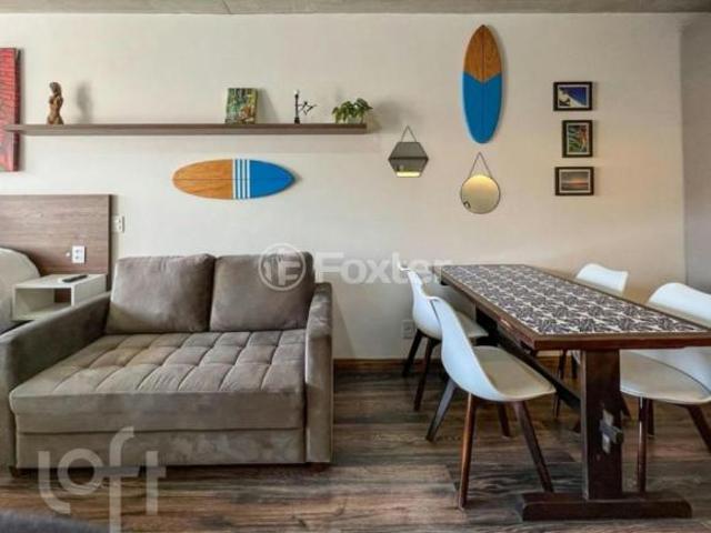 Kitnet / JK / Studio, 1 dormitórios, 33.67 m², em Azenha