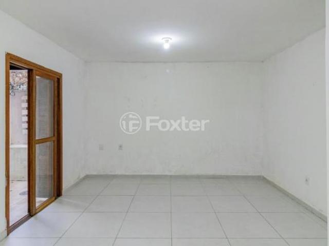 Kitnet / JK / Studio, 1 dormitórios, 33 m², em Glória