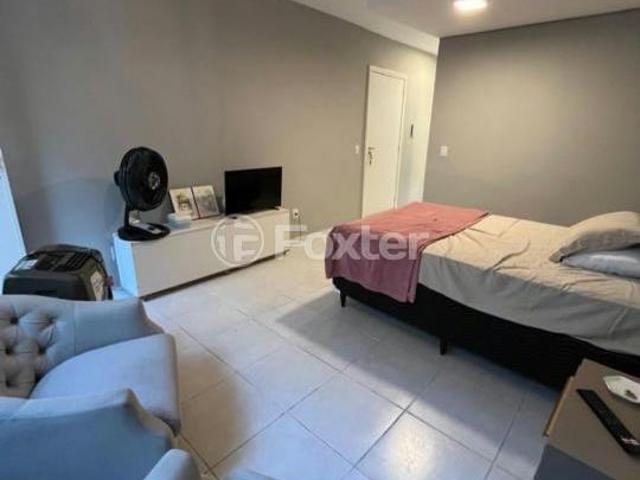 Kitnet / JK / Studio, 1 dormitórios, 33 m², em Partenon