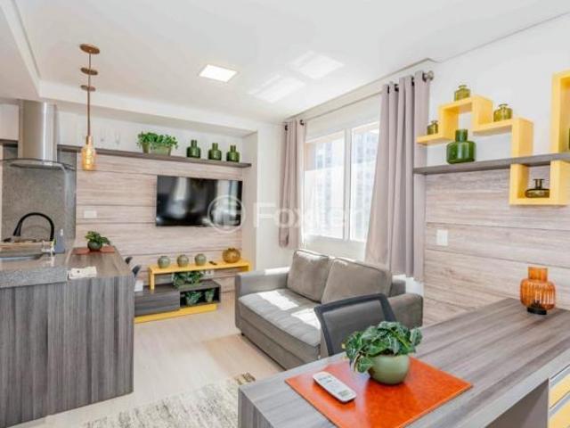 Kitnet / JK / Studio, 1 dormitórios, 34.04 m², em Cidade Baixa