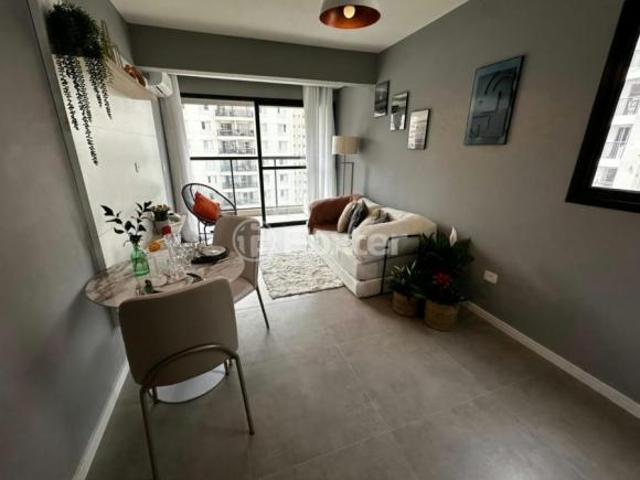 Kitnet / JK / Studio, 1 dormitórios, 38.5 m², em Vila Pompéia