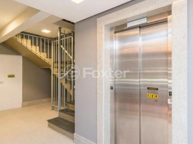 Kitnet / JK / Studio, 1 dormitórios, 46.91 m², em Bom Fim