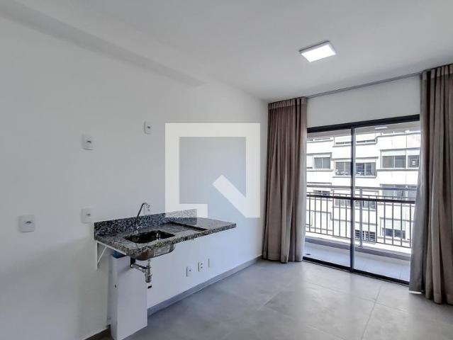 Kitnet, Liberdade, 1 Quarto, 28 m2 São Paulo