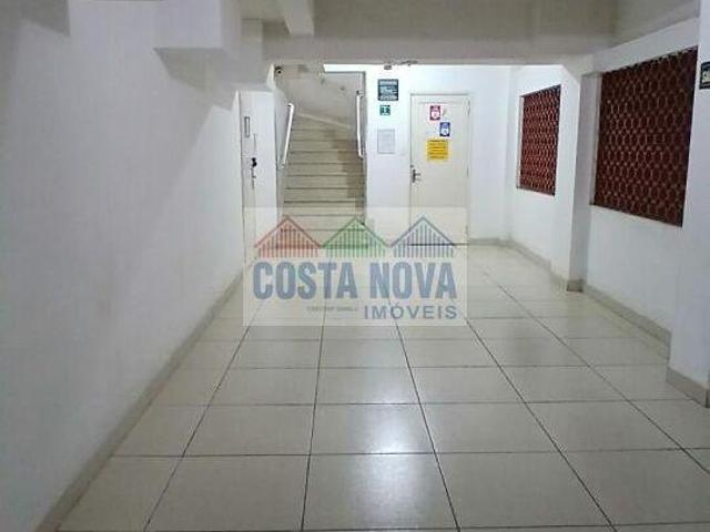 Kitnet Mobiliada e Reformada à Venda. A 1 Quarta da Praia em São Vicente