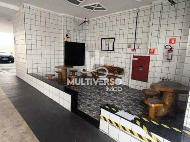 Kitnet Mobiliada e Reformada à venda na Praia Grande Ocian – Zona 2 | 30m² | Aceita financiamento