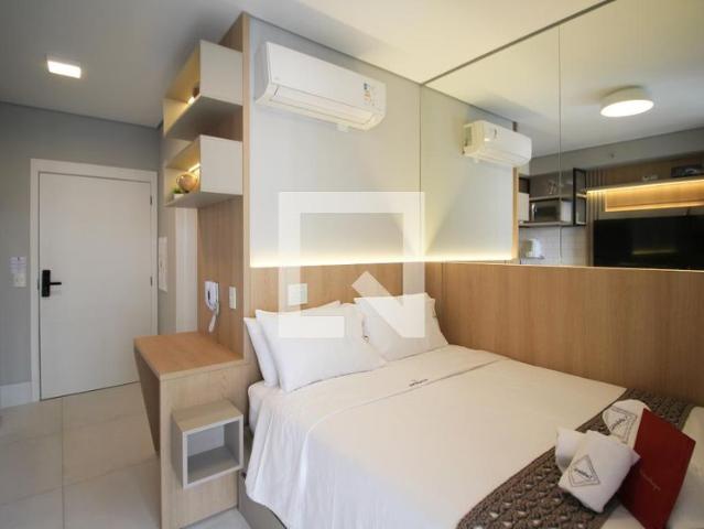 Kitnet, Moema, 1 Quarto, 21 m2 São Paulo