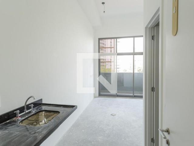 Kitnet, Moema, 1 Quarto, 24 m2 São Paulo