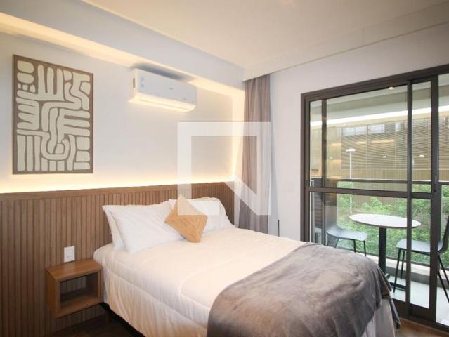 Kitnet, Moema, 1 Quarto, 25 m2 São Paulo