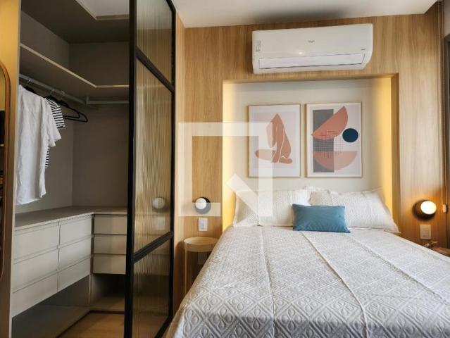 Kitnet, Moema, 1 Quarto, 28 m2 São Paulo