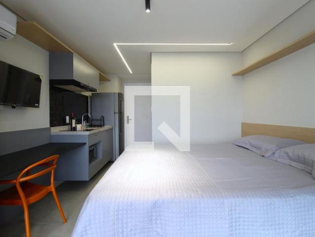 Kitnet, Moema, 1 Quarto, 28 m2 São Paulo