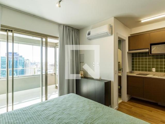 Kitnet, Moema, 1 Quarto, 30 m2 São Paulo
