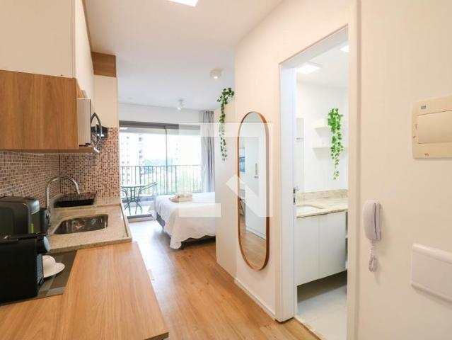 Kitnet, Moema, 1 Quarto, 30 m2 São Paulo