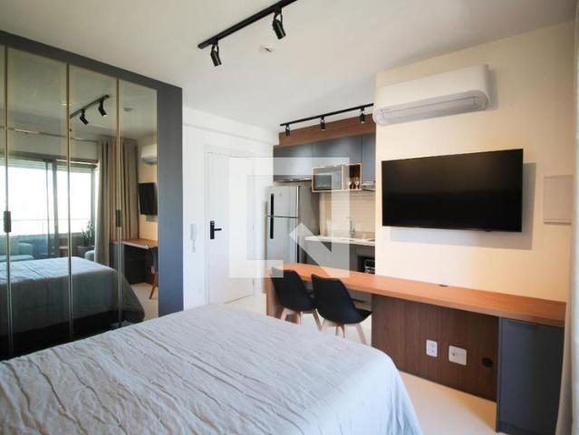 Kitnet, Moema, 1 Quarto, 30 m2 São Paulo