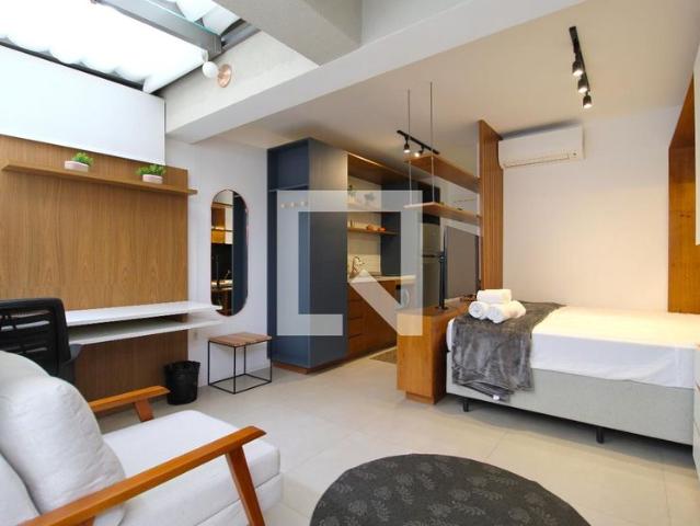 Kitnet, Moema, 1 Quarto, 30 m2 São Paulo
