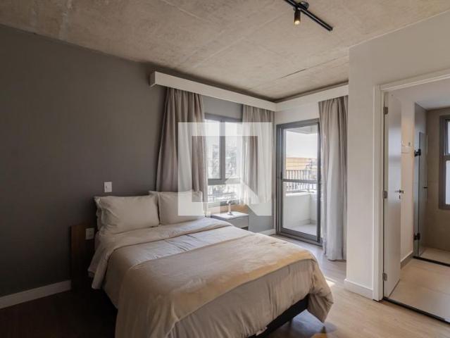 Kitnet, Moema, 1 Quarto, 30 m2 São Paulo