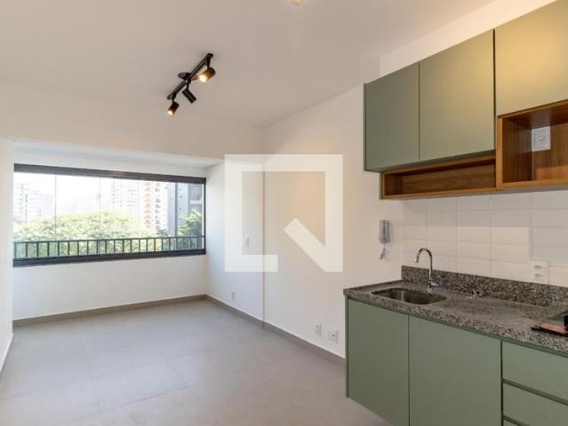 Kitnet, Moema, 1 Quarto, 31 m2 São Paulo