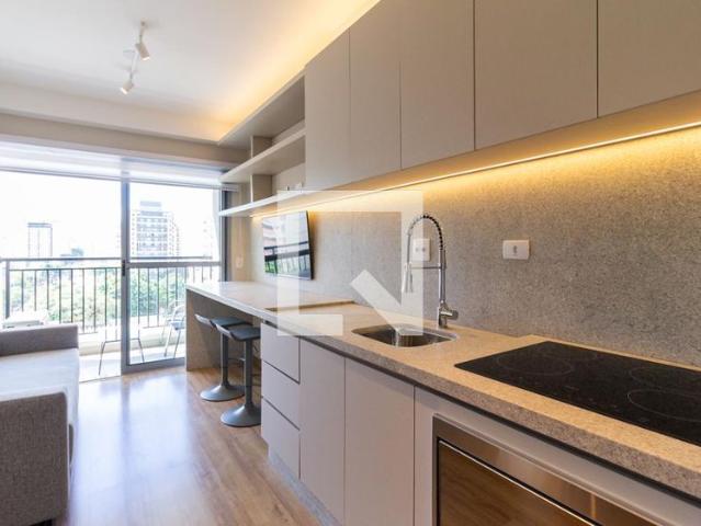 Kitnet, Moema, 1 Quarto, 31 m2 São Paulo