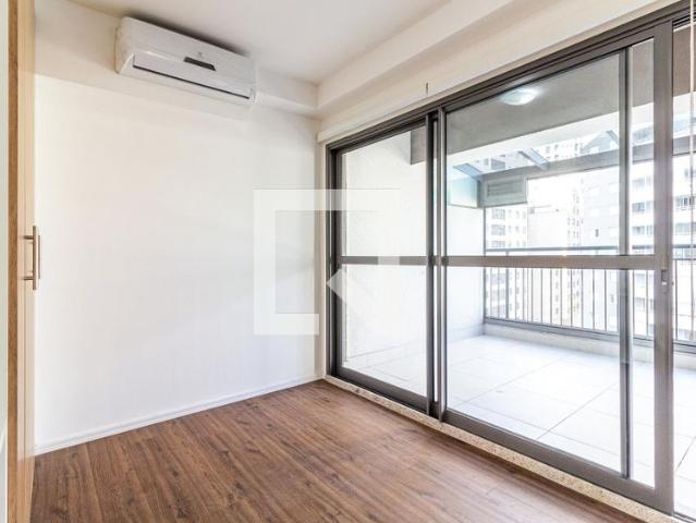 Kitnet, Moema, 1 Quarto, 33 m2 São Paulo