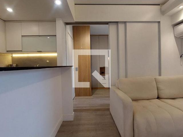 Kitnet, Moema, 1 Quarto, 37 m2 São Paulo