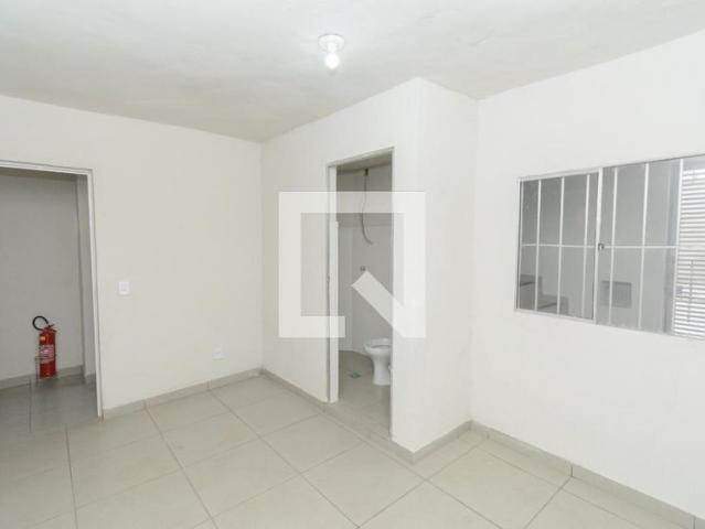 Kitnet, Monte Castelo, 1 Quarto, 30 m2 Contagem