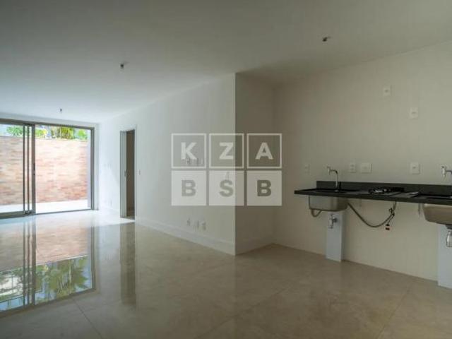 Kitnet no Noroeste! Com 1 quarto no Estudio Amaze na CRNW