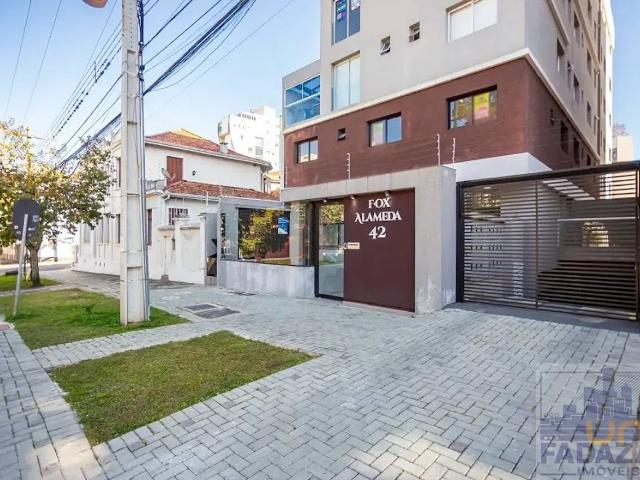 Kitnet na Princesa Izabel Bigorrilho Curitiba PR, aluguel por R$ 2.300