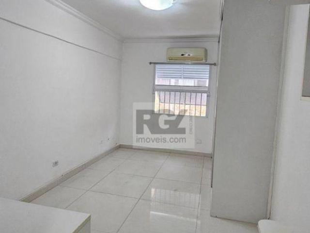 KITNET NA QUADRA DO MAR à venda, 37 m² por R$ 296.000 Aparecida Santos/SP