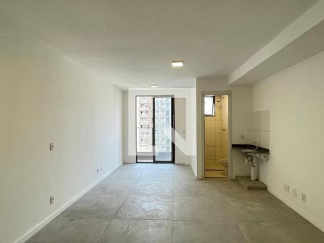 Kitnet, São Cristóvão, 1 Quarto, 33 m2 Rio de Janeiro