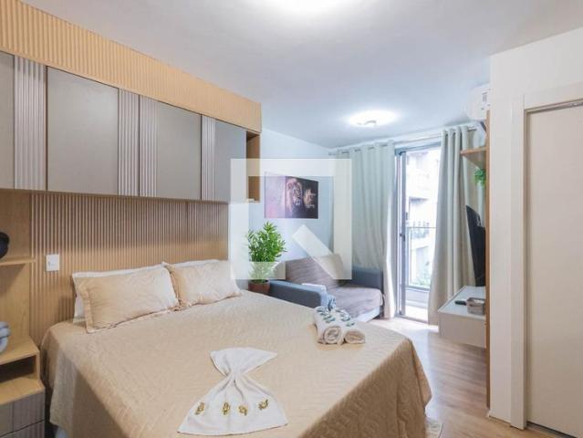 Kitnet, São Cristóvão, 1 Quarto, 32 m2 Rio de Janeiro