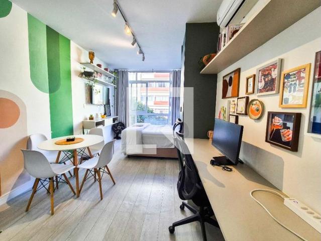 Kitnet, Santa Cecília, 1 Quarto, 24 m2 São Paulo
