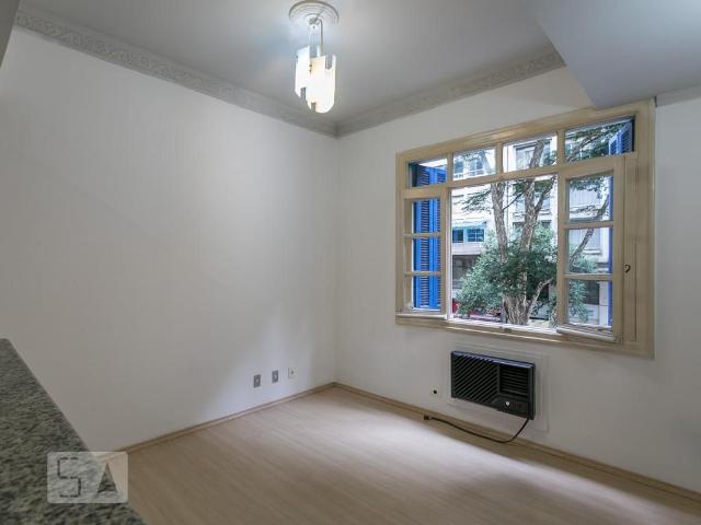 Kitnet, Santa Cecília, 1 Quarto, 25 m2 São Paulo