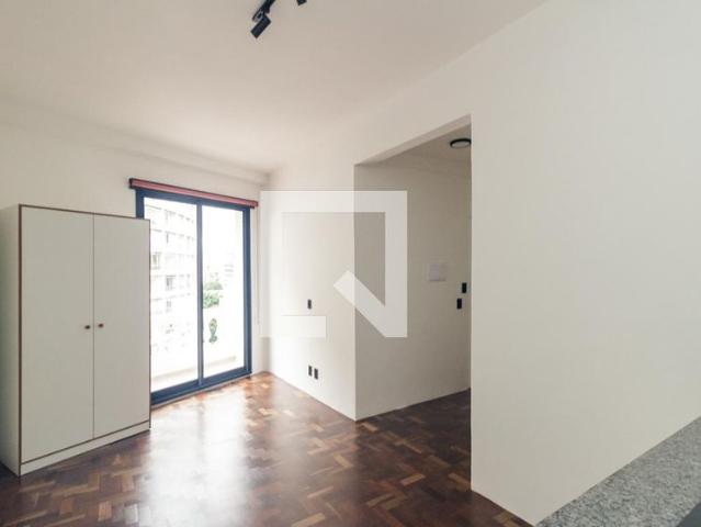 Kitnet, Santa Cecília, 1 Quarto, 32 m2 São Paulo