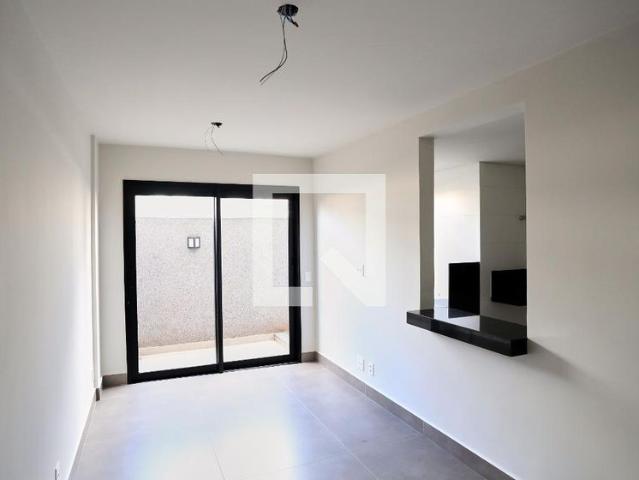 Kitnet, Santa Efigênia, 1 Quarto, 57 m2 Belo Horizonte