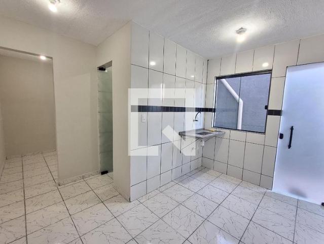 Kitnet, Saracuruna, 1 Quarto, 30 m2 Duque de Caxias