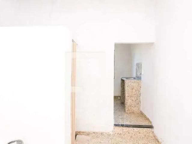 Kitnet / Stúdio para Locação em Mesquita/RJ Santa Terezinha 1 Quartos