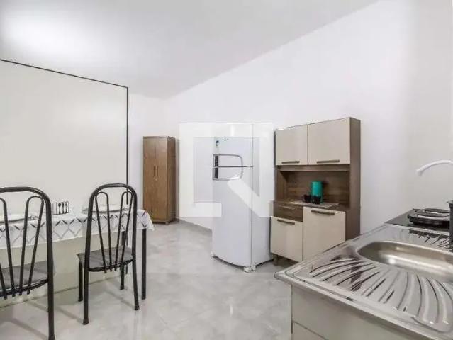 Kitnet / Stúdio para Locação em Osasco/SP Vila Yara 1 Quartos