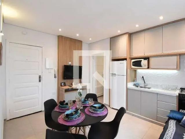 Kitnet / Stúdio para Locação em Curitiba/PR Centro 1 Quartos