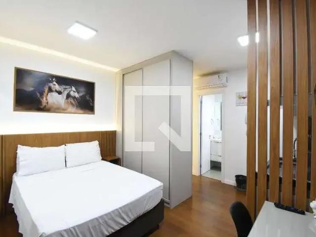 Kitnet / Stúdio para Locação em Curitiba/PR Centro 1 Quartos