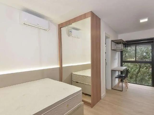 Kitnet / Stúdio para Locação em Curitiba/PR Água Verde 1 Quartos