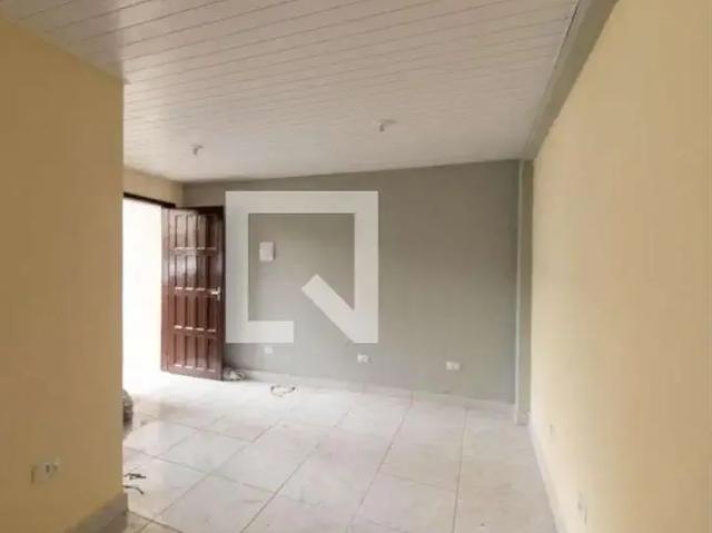 Kitnet / Stúdio para Locação em Curitiba/PR Uberaba 1 Quartos