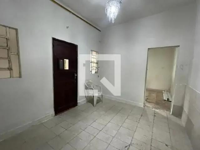 Kitnet / Stúdio para Locação em Duque de Caxias/RJ Centro 1 Quartos
