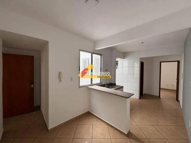 Kitnet / Stúdio para Locação em Divinópolis/MG Centro 1 Quartos