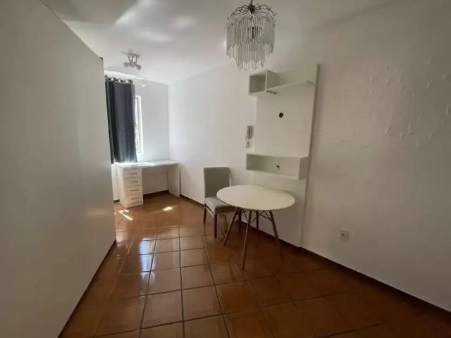 Kitnet / Stúdio para Locação em Florianópolis/SC Trindade