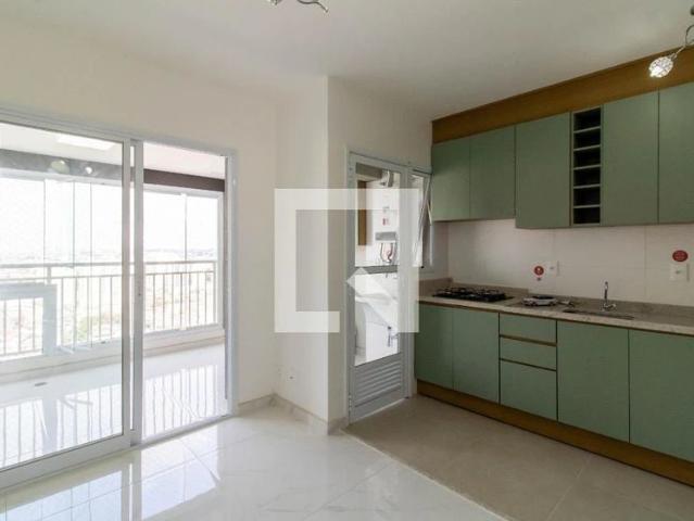 Kitnet / Stúdio para Locação em Guarulhos/SP Picanço