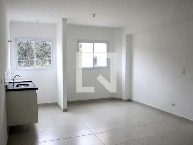 Kitnet / Stúdio para Locação em Guarulhos/SP Vila Galvão 1 Quartos